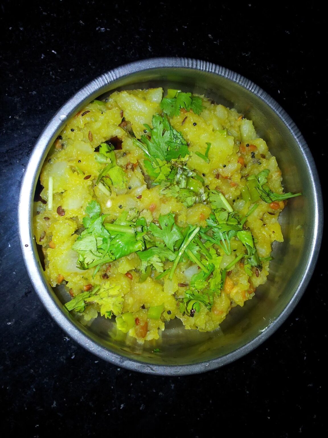 Rava Upma: Klasyczne Indyjskie Śniadanie | Secret Spice